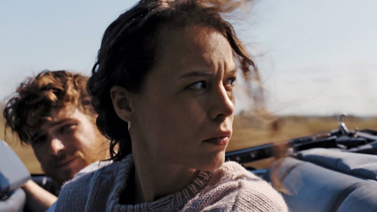 'Miroirs No. 3' Review: One of the Best Director and Actor ...