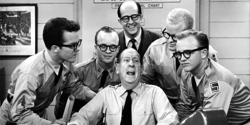 In Just 4 Seasons, This War Show Changed Sitcom History Forever