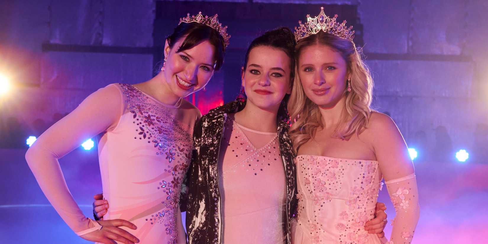 ‘Finding Her Edge’s Love Triangle Stars Break Down Adriana’s Choice and ...