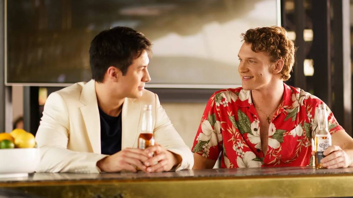 10 Most Romantic Hollanov Scenes in 'Heated Rivalry' Season 1, Ranked