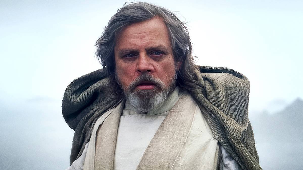 Luke Skywalker Was Supposed To Have a Larger Role in ‘The Force Awakens ...
