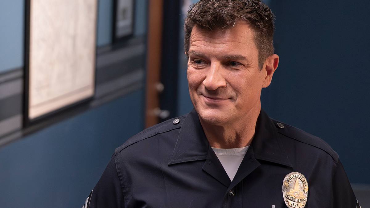 Nathan Fillion's Lighter 'Bosch' Replacement Continues To Climb the ...