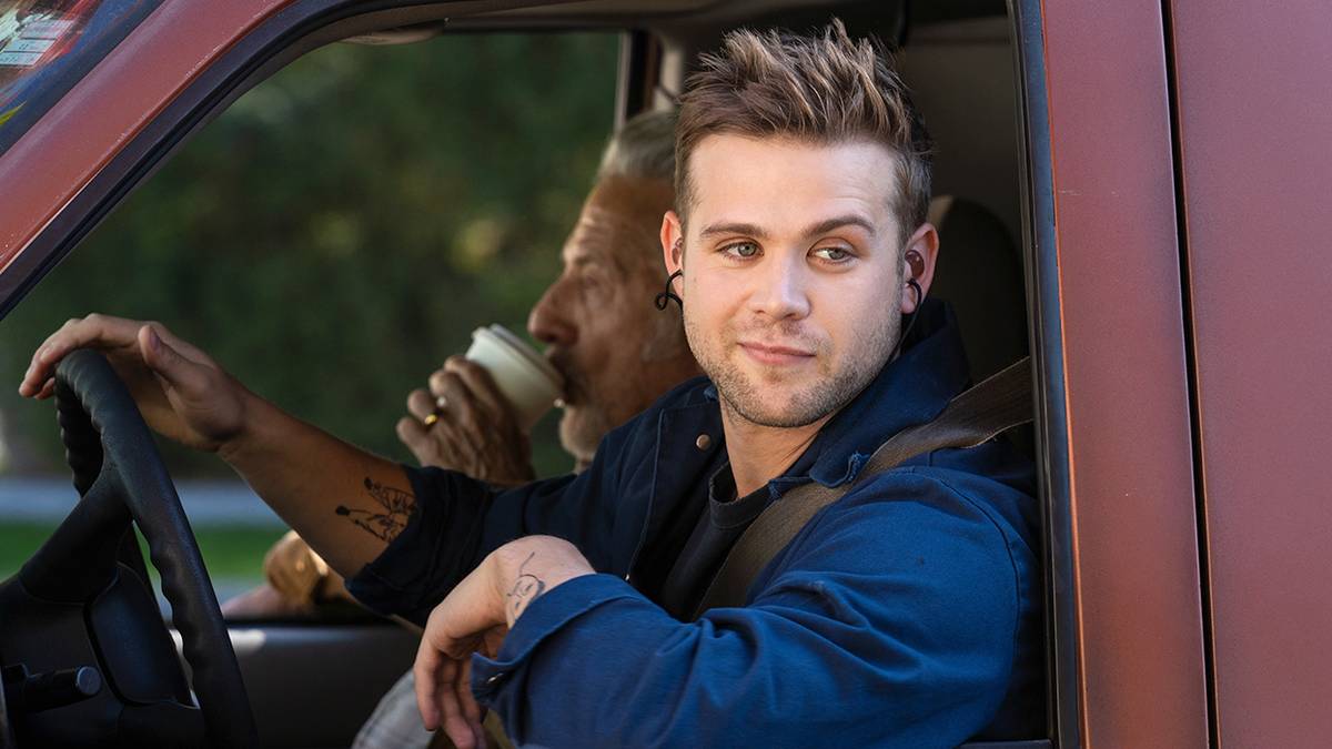 Dustin Hoffman and Leo Woodall Team Up in First Trailer for High-Stakes ...