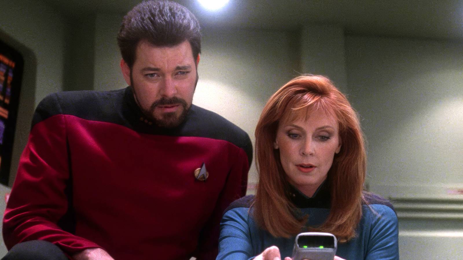 Jonathan Frakes Sets the Record Straight on Star Trek Retirement Rumors ...