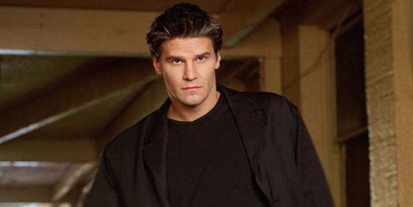 10 TV Shows Where Only One Character Was in Every Episode