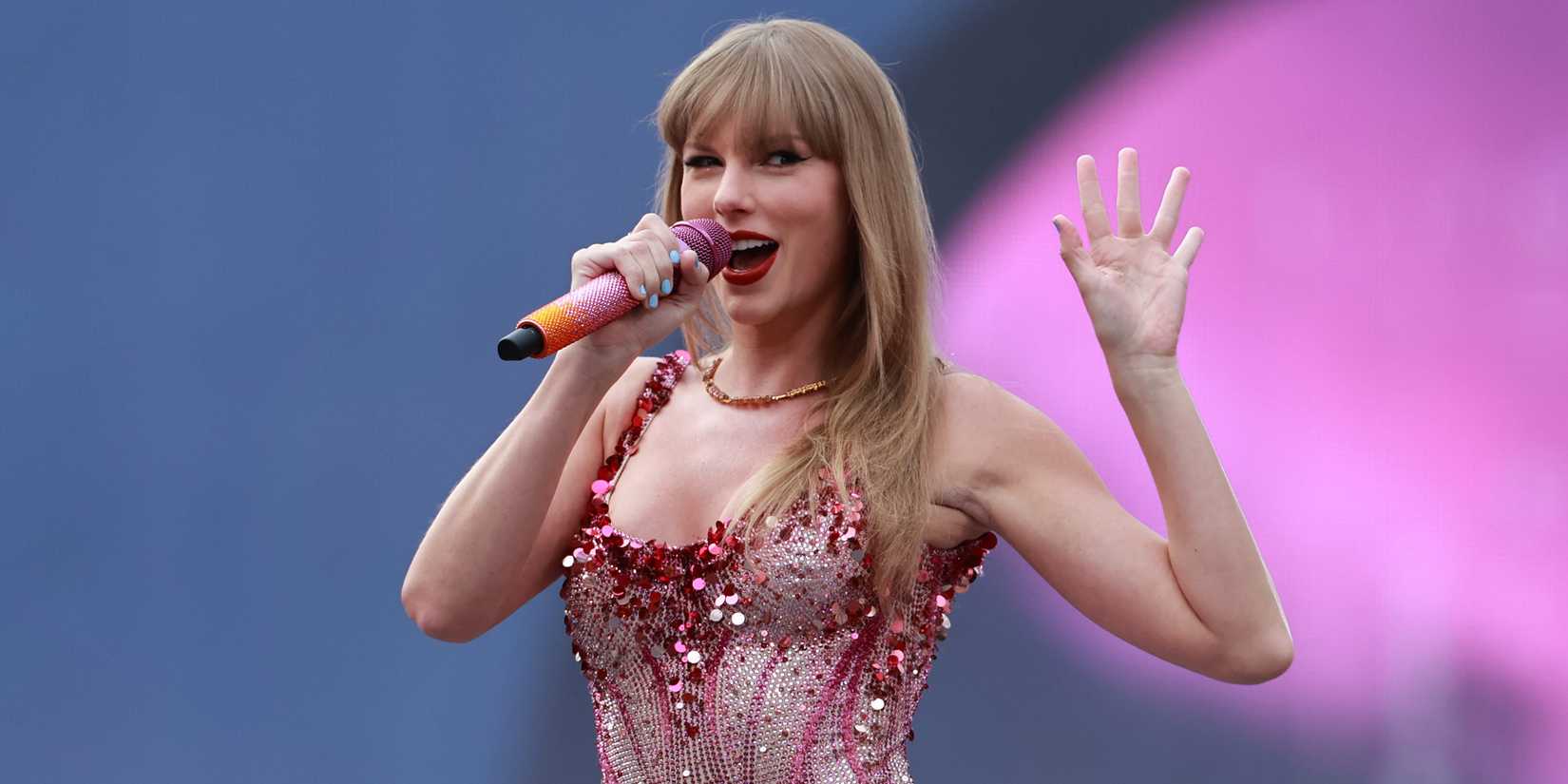 Taylor Swift's Most Unexpected Live Performance Was With Classic Rock ...