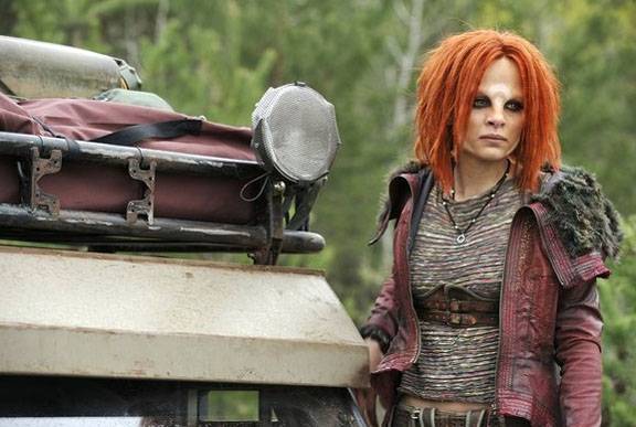 Best Alien Invasion TV Shows, From V to The X-Files