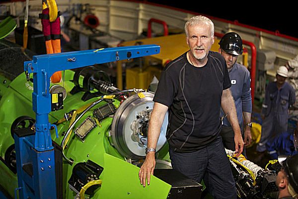 First Footage from James Cameron's Mariana Trench Dive First Footage from James Cameron's Mariana Trench Dive