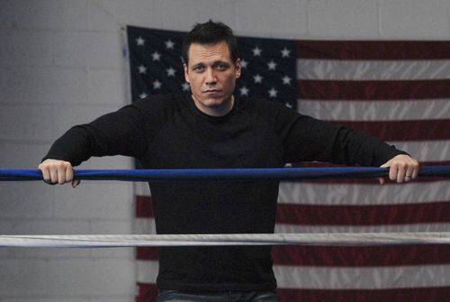Holt McCallany and Warren Leight LIGHTS OUT Interview