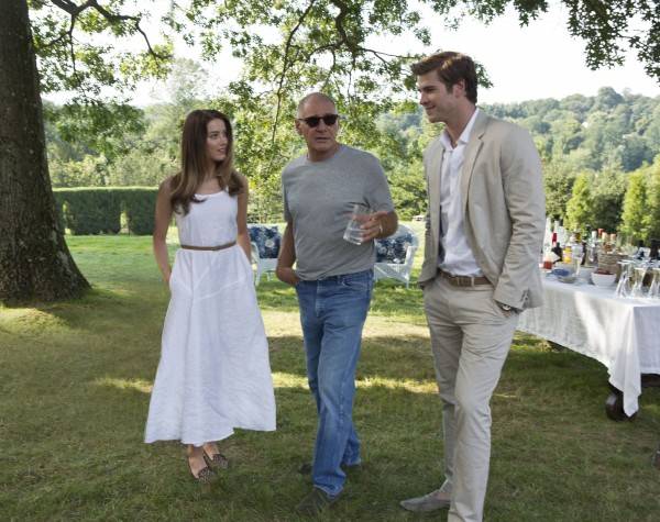 PARANOIA Movie Clips and Images. PARANOIA Stars Liam Hemsworth ...