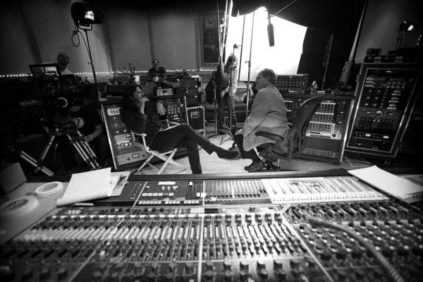 Dave Grohl Talks SOUND CITY, a Sound City Players Tour, the Past and ...